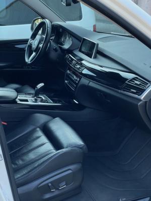 Balts BMW X5 2014 Rīga, ar dzinēja tilpumu 3.00 L un nobraukumu 263 tūkst. km par 20580 €, foto 10 vietnē AUTOMOTO.COM.LV