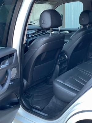 Balts BMW X5 2014 Rīga, ar dzinēja tilpumu 3.00 L un nobraukumu 263 tūkst. km par 20580 €, foto 11 vietnē AUTOMOTO.COM.LV