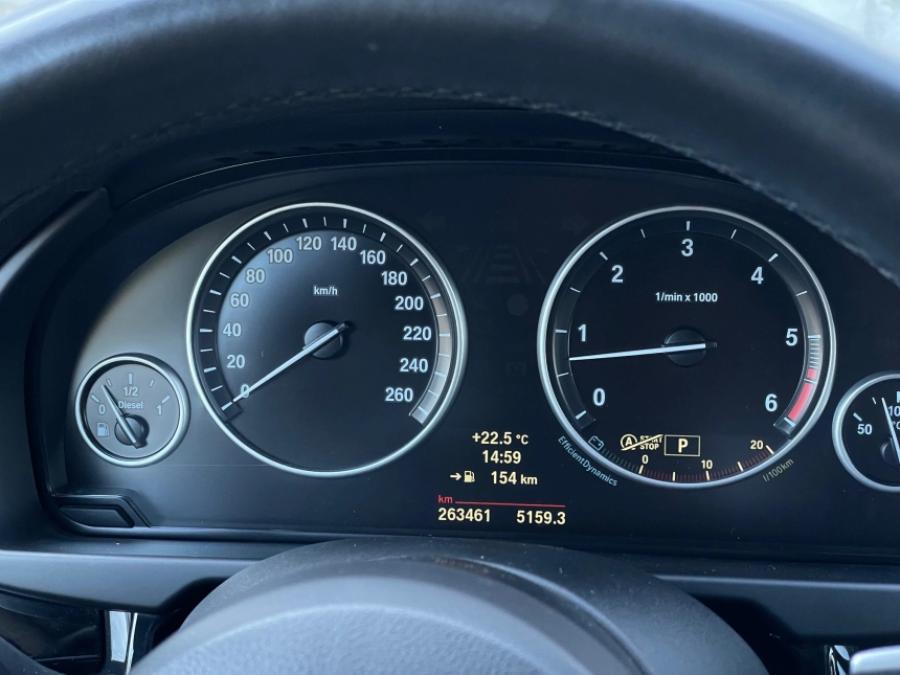 Balts BMW X5 2014 Rīga, ar dzinēja tilpumu 3.00 L un nobraukumu 263 tūkst. km par 20580 €, foto 16 vietnē AUTOMOTO.COM.LV