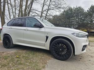 White BMW X5 2014 in Kaunas, with an engine capacity of 3.00 L and mileage of 221 thousand km for 19900 €, photo 16 on AUTOMOTO.COM.LV