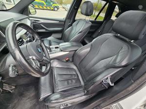 White BMW X5 2014 in Kaunas, with an engine capacity of 3.00 L and mileage of 221 thousand km for 19900 €, photo 24 on AUTOMOTO.COM.LV
