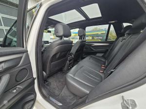 White BMW X5 2014 in Kaunas, with an engine capacity of 3.00 L and mileage of 221 thousand km for 19900 €, photo 33 on AUTOMOTO.COM.LV