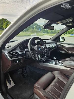 White BMW X5 2014 in Vilnius, with an engine capacity of 3.00 L and mileage of 237 thousand km for 20900 €, photo 25 on AUTOMOTO.COM.LV