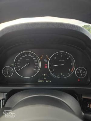 White BMW X5 2014 in Vilnius, with an engine capacity of 3.00 L and mileage of 237 thousand km for 20900 €, photo 27 on AUTOMOTO.COM.LV