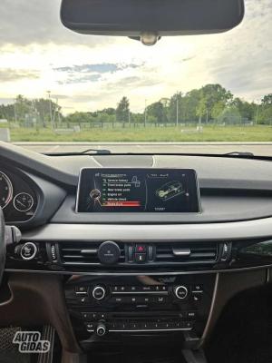 White BMW X5 2014 in Vilnius, with an engine capacity of 3.00 L and mileage of 237 thousand km for 20900 €, photo 28 on AUTOMOTO.COM.LV
