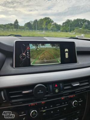 White BMW X5 2014 in Vilnius, with an engine capacity of 3.00 L and mileage of 237 thousand km for 20900 €, photo 32 on AUTOMOTO.COM.LV