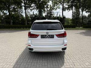 White BMW X5 2014 in Marijampole, with an engine capacity of 2.99 L and mileage of 186 thousand km for 19800 €, photo 6 on AUTOMOTO.COM.LV