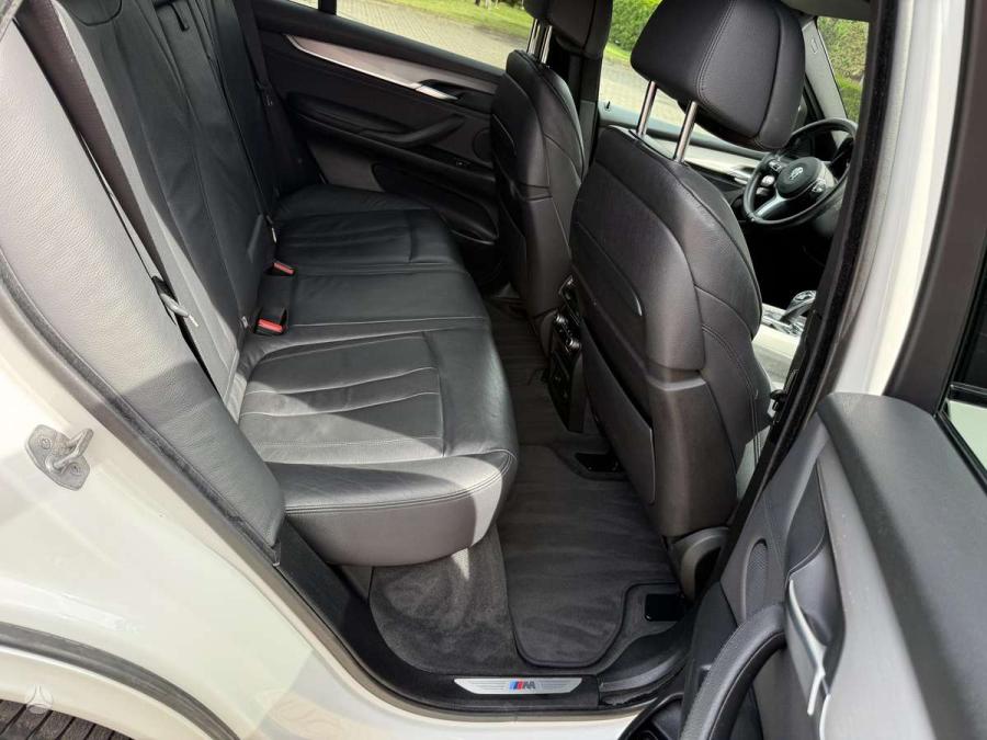 White BMW X5 2014 in Marijampole, with an engine capacity of 2.99 L and mileage of 186 thousand km for 19800 €, photo 25 on AUTOMOTO.COM.LV