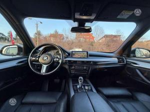 White BMW X5 2014 in Siauliai, with an engine capacity of 2.99 L and mileage of 268 thousand km for 16300 €, photo 23 on AUTOMOTO.COM.LV