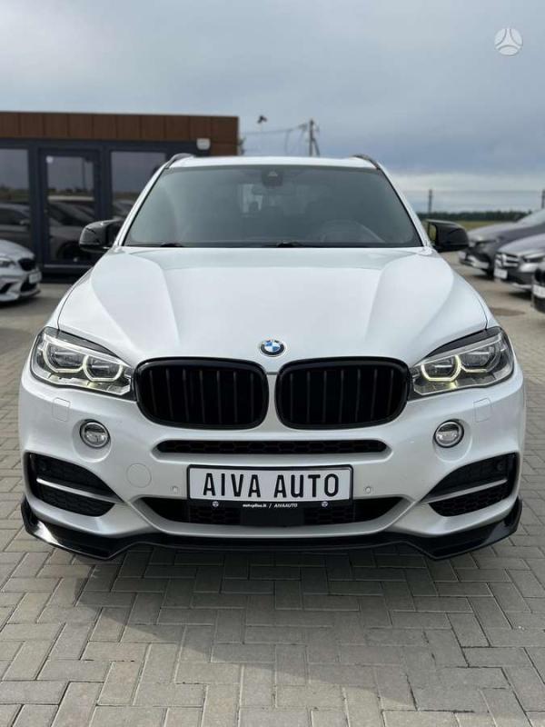 White BMW X5 2014 in Kaunas, with an engine capacity of 2.99 L and mileage of 301 thousand km for 16999 €, photo 3 on AUTOMOTO.COM.LV