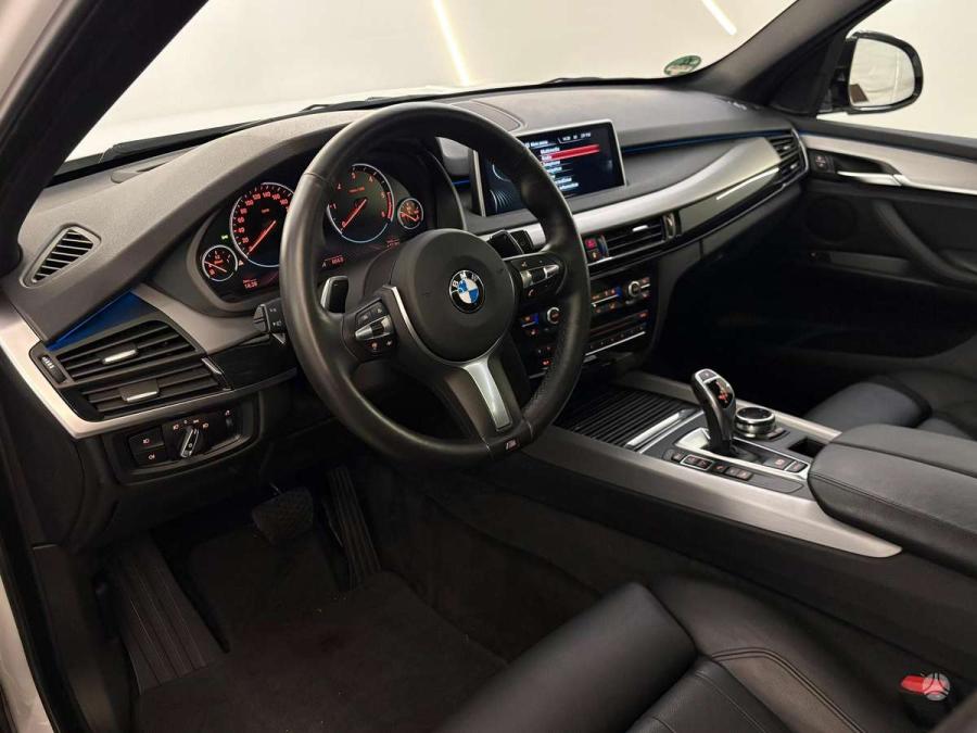 White BMW X5 2014 in Marijampole, with an engine capacity of 3.00 L and mileage of 204 thousand km for 17999 €, photo 3 on AUTOMOTO.COM.LV