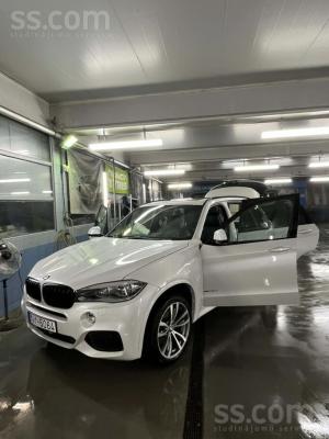 White BMW X5 2014 in Riga, with an engine capacity of 3.00 L and mileage of 224 thousand km for 21000 €, photo 14 on AUTOMOTO.COM.LV