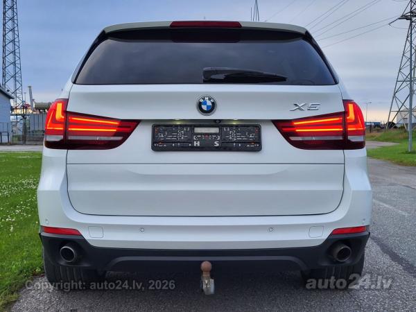 Balts BMW X5 2014 Tallina, ar dzinēja tilpumu 2.50 L un nobraukumu 345 tūkst. km par 15200 €, foto 8 vietnē AUTOMOTO.COM.LV