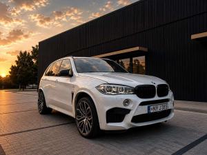 White BMW X5 2014 in Siauliai, with an engine capacity of 4.40 L and mileage of 157 thousand km for 14950 €, photo 4 on AUTOMOTO.COM.LV