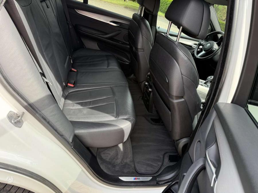 Balts BMW X5 2014 Marijampole, ar dzinēja tilpumu 2.99 L un nobraukumu 186 tūkst. km par 19400 €, foto 21 vietnē AUTOMOTO.COM.LV