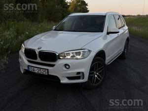 White BMW X5 2014 in Ogre, with an engine capacity of 3.00 L and mileage of 412 thousand km for 14500 €, photo  on AUTOMOTO.COM.LV