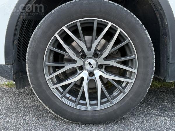 Balts BMW X5 2014 Ogre, ar dzinēja tilpumu 3.00 L un nobraukumu 412 tūkst. km par 14500 €, foto 10 vietnē AUTOMOTO.COM.LV