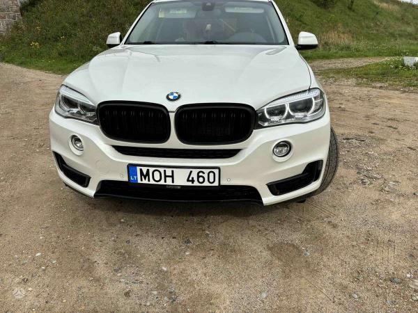 Balts BMW X5 2014 Kretinga, ar dzinēja tilpumu 2.98 L un nobraukumu 312 tūkst. km par 11500 €, foto 5 vietnē AUTOMOTO.COM.LV