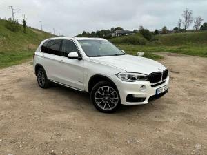 Balts BMW X5 2014 Kretinga, ar dzinēja tilpumu 2.98 L un nobraukumu 312 tūkst. km par 11500 €, foto 8 vietnē AUTOMOTO.COM.LV