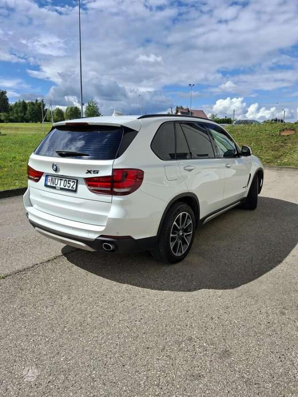 Balts BMW X5 2014 Jonava, ar dzinēja tilpumu 2.00 L un nobraukumu 305 tūkst. km par 15700 €, foto 8 vietnē AUTOMOTO.COM.LV