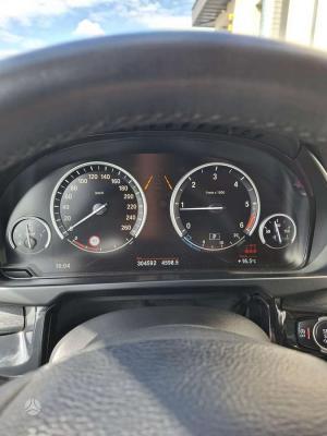 Balts BMW X5 2014 Jonava, ar dzinēja tilpumu 2.00 L un nobraukumu 305 tūkst. km par 15700 €, foto 19 vietnē AUTOMOTO.COM.LV