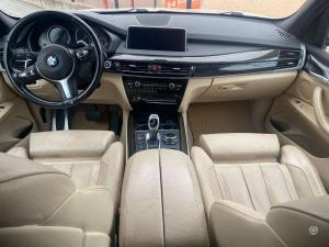 Balts BMW X5 2014 Šauļi, ar dzinēja tilpumu 2.98 L un nobraukumu 183 tūkst. km par 19500 €, foto 5 vietnē AUTOMOTO.COM.LV