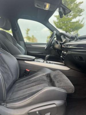 White BMW X5 2014 in Klaipeda, with an engine capacity of 2.99 L and mileage of 348 thousand km for 16000 €, photo 15 on AUTOMOTO.COM.LV