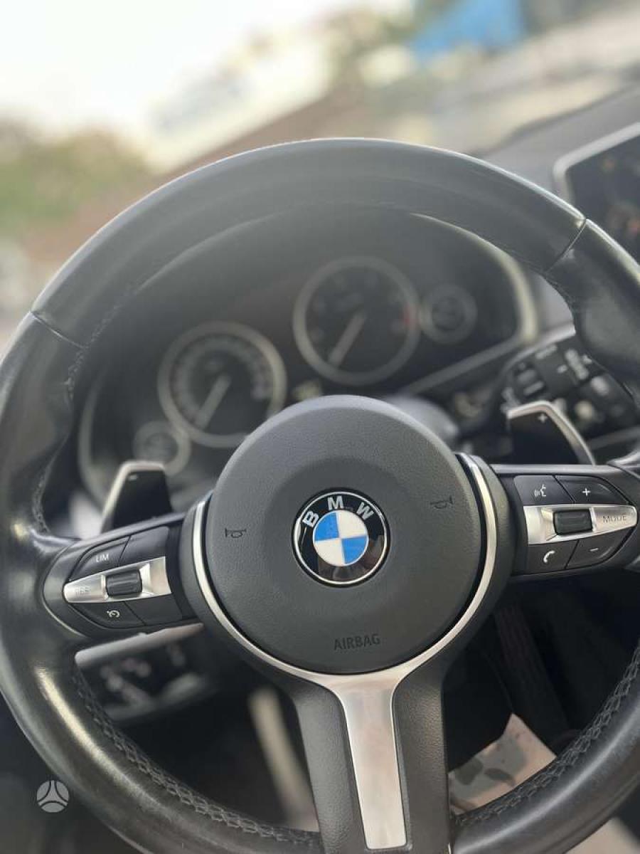 White BMW X5 2014 in Klaipeda, with an engine capacity of 2.99 L and mileage of 348 thousand km for 16000 €, photo 18 on AUTOMOTO.COM.LV