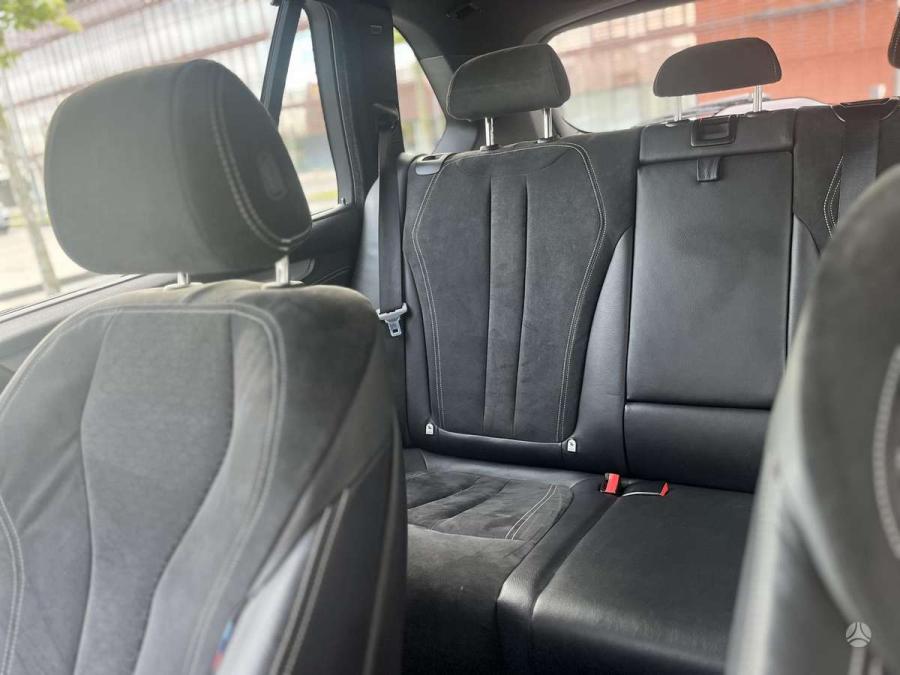 White BMW X5 2014 in Klaipeda, with an engine capacity of 2.99 L and mileage of 348 thousand km for 16000 €, photo 24 on AUTOMOTO.COM.LV