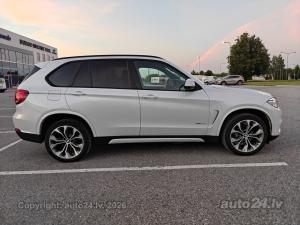 Balts BMW X5 2014 Tartu, ar dzinēja tilpumu 3.00 L un nobraukumu 178 tūkst. km par 20990 €, foto 4 vietnē AUTOMOTO.COM.LV