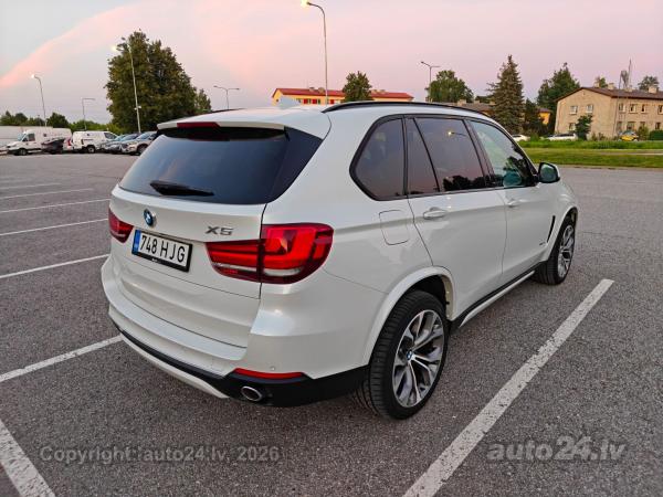 Белый БМВ Х5 2014 в Тарту, объемом двигателя 3.00 л и пробегом 178 тыс. км за 20990 €, фото 4 на AUTOMOTO.COM.LV