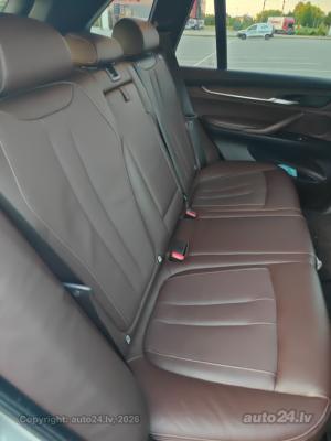 Balts BMW X5 2014 Tartu, ar dzinēja tilpumu 3.00 L un nobraukumu 178 tūkst. km par 20990 €, foto 12 vietnē AUTOMOTO.COM.LV