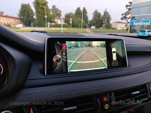Balts BMW X5 2014 Tartu, ar dzinēja tilpumu 3.00 L un nobraukumu 178 tūkst. km par 20990 €, foto 18 vietnē AUTOMOTO.COM.LV