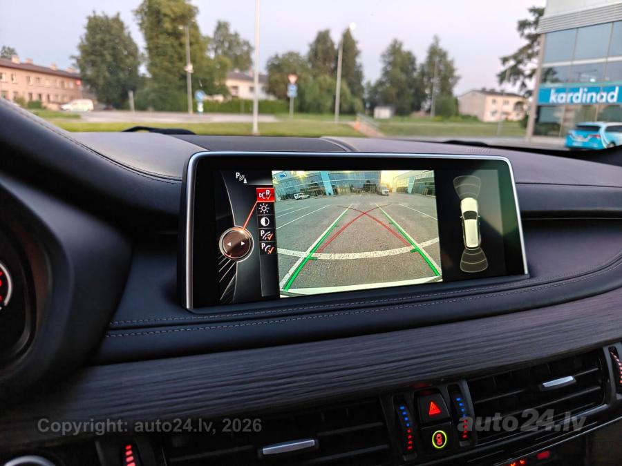 Balts BMW X5 2014 Tartu, ar dzinēja tilpumu 3.00 L un nobraukumu 178 tūkst. km par 20990 €, foto 18 vietnē AUTOMOTO.COM.LV