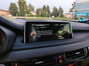 Balts BMW X5 2014 Tartu, ar dzinēja tilpumu 3.00 L un nobraukumu 178 tūkst. km par 20990 €, foto 20 vietnē AUTOMOTO.COM.LV