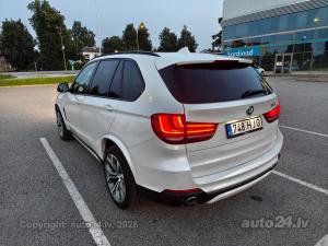 Balts BMW X5 2014 Tartu, ar dzinēja tilpumu 3.00 L un nobraukumu 178 tūkst. km par 20990 €, foto 27 vietnē AUTOMOTO.COM.LV