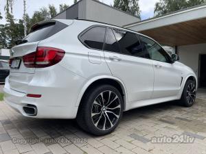Balts BMW X5 2014 Tallina, ar dzinēja tilpumu 3.00 L un nobraukumu 149 tūkst. km par 24900 €, foto 4 vietnē AUTOMOTO.COM.LV