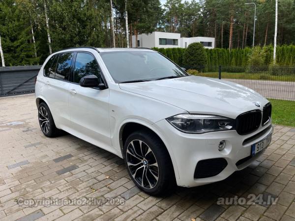Белый БМВ Х5 2014 в Таллин, объемом двигателя 3.00 л и пробегом 149 тыс. км за 24900 €, фото 4 на AUTOMOTO.COM.LV