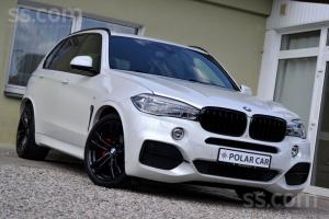 White BMW X5 2014 in Tukums, with an engine capacity of 3.00 L and mileage of 276 thousand km for 20990 €, photo 3 on AUTOMOTO.COM.LV
