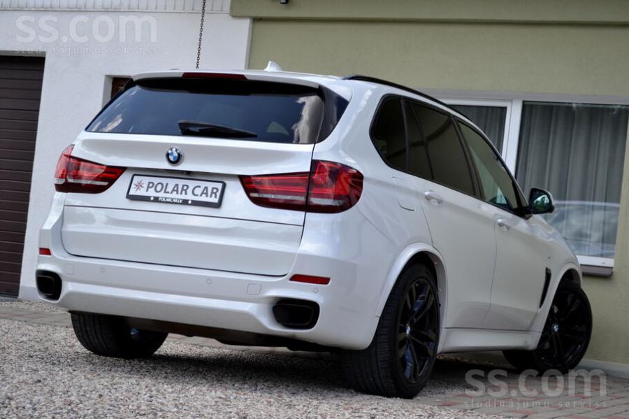 White BMW X5 2014 in Tukums, with an engine capacity of 3.00 L and mileage of 276 thousand km for 20990 €, photo 4 on AUTOMOTO.COM.LV