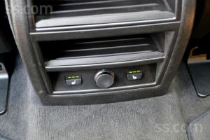 White BMW X5 2014 in Tukums, with an engine capacity of 3.00 L and mileage of 276 thousand km for 20990 €, photo 32 on AUTOMOTO.COM.LV