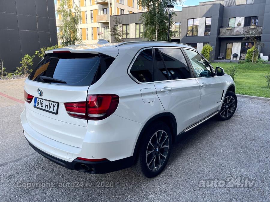 Balts BMW X5 2014 Tartu, ar dzinēja tilpumu 3.00 L un nobraukumu 299 tūkst. km par 17499 €, foto 3 vietnē AUTOMOTO.COM.LV