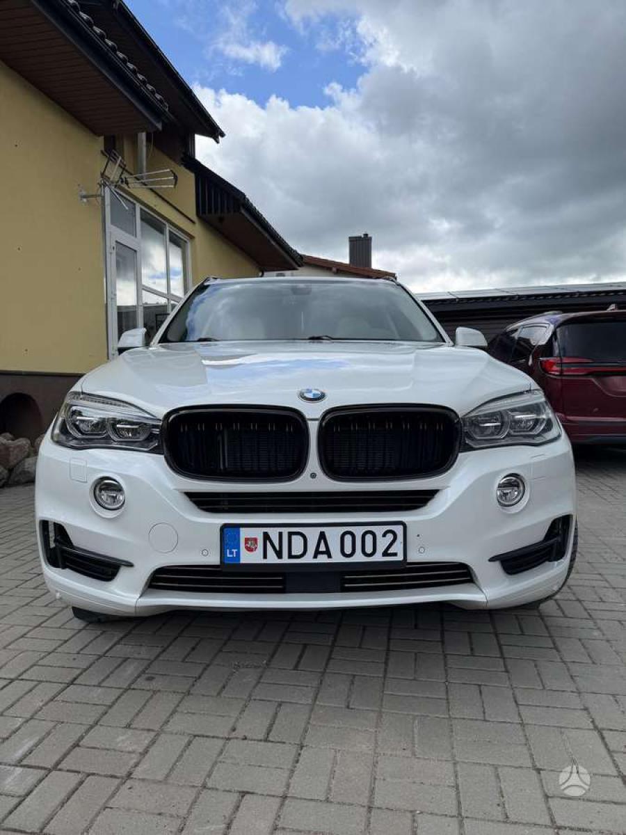 Balts BMW X5 2014 Kauņa, ar dzinēja tilpumu 4.40 L un nobraukumu 84 tūkst. km par 19500 €, foto 4 vietnē AUTOMOTO.COM.LV