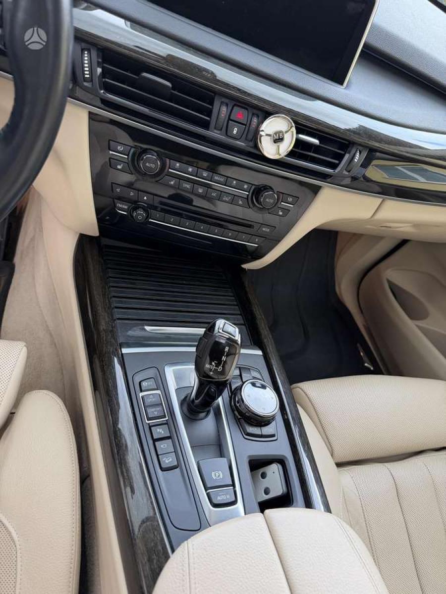 Balts BMW X5 2014 Kauņa, ar dzinēja tilpumu 4.40 L un nobraukumu 84 tūkst. km par 19500 €, foto 8 vietnē AUTOMOTO.COM.LV