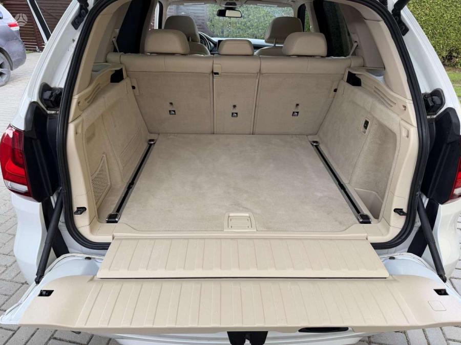 Balts BMW X5 2014 Kauņa, ar dzinēja tilpumu 4.40 L un nobraukumu 84 tūkst. km par 19500 €, foto 13 vietnē AUTOMOTO.COM.LV