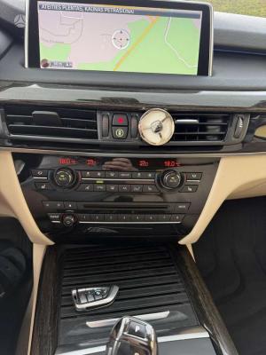 Balts BMW X5 2014 Kauņa, ar dzinēja tilpumu 4.40 L un nobraukumu 84 tūkst. km par 19500 €, foto 17 vietnē AUTOMOTO.COM.LV