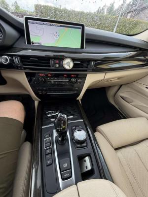 Balts BMW X5 2014 Kauņa, ar dzinēja tilpumu 4.40 L un nobraukumu 84 tūkst. km par 19500 €, foto 19 vietnē AUTOMOTO.COM.LV