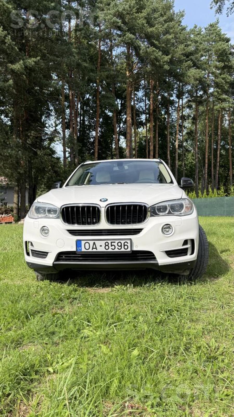 Balts BMW X5 2014 Rīga, ar dzinēja tilpumu 3.00 L un nobraukumu 364 tūkst. km par 21000 €, foto 1 vietnē AUTOMOTO.COM.LV