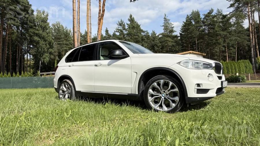 Balts BMW X5 2014 Rīga, ar dzinēja tilpumu 3.00 L un nobraukumu 364 tūkst. km par 21000 €, foto 5 vietnē AUTOMOTO.COM.LV