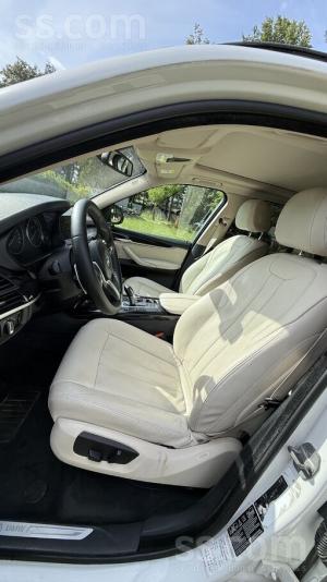 Balts BMW X5 2014 Rīga, ar dzinēja tilpumu 3.00 L un nobraukumu 364 tūkst. km par 21000 €, foto 8 vietnē AUTOMOTO.COM.LV
